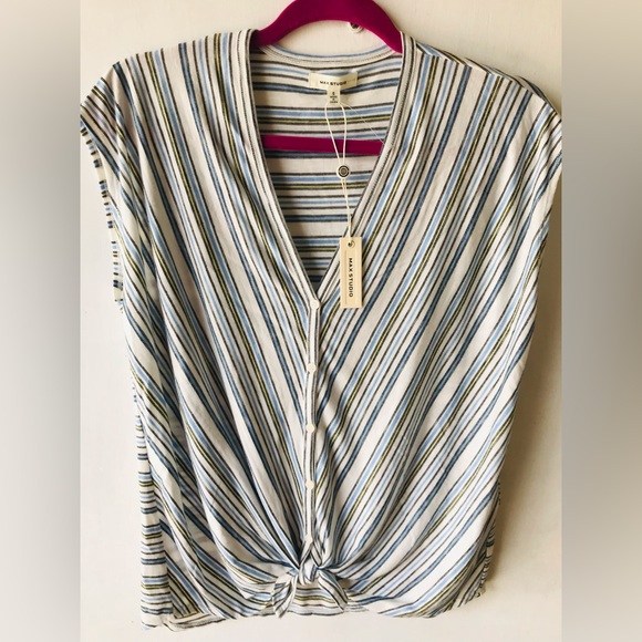 Max Studio | Tops | Max Studio Sleeveless Top Bnwt | Poshmark